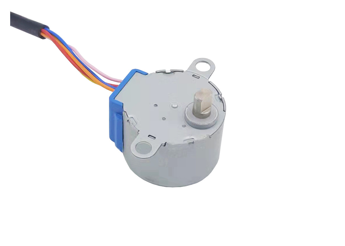 24BYJ48 Stepper Motor with 86.4:1 Gear Ratio